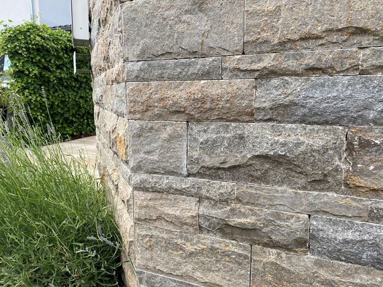 Kalkstein Mauersteine Fränkischer Muschelkalk| stonenaturelle Onlineshop